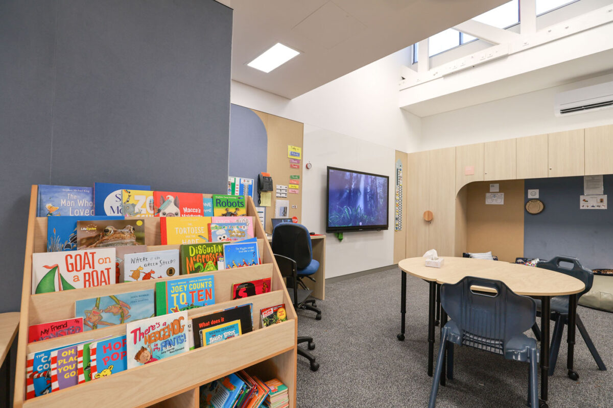 Aspect Vern Barnett, Forestville - Construction Assignments